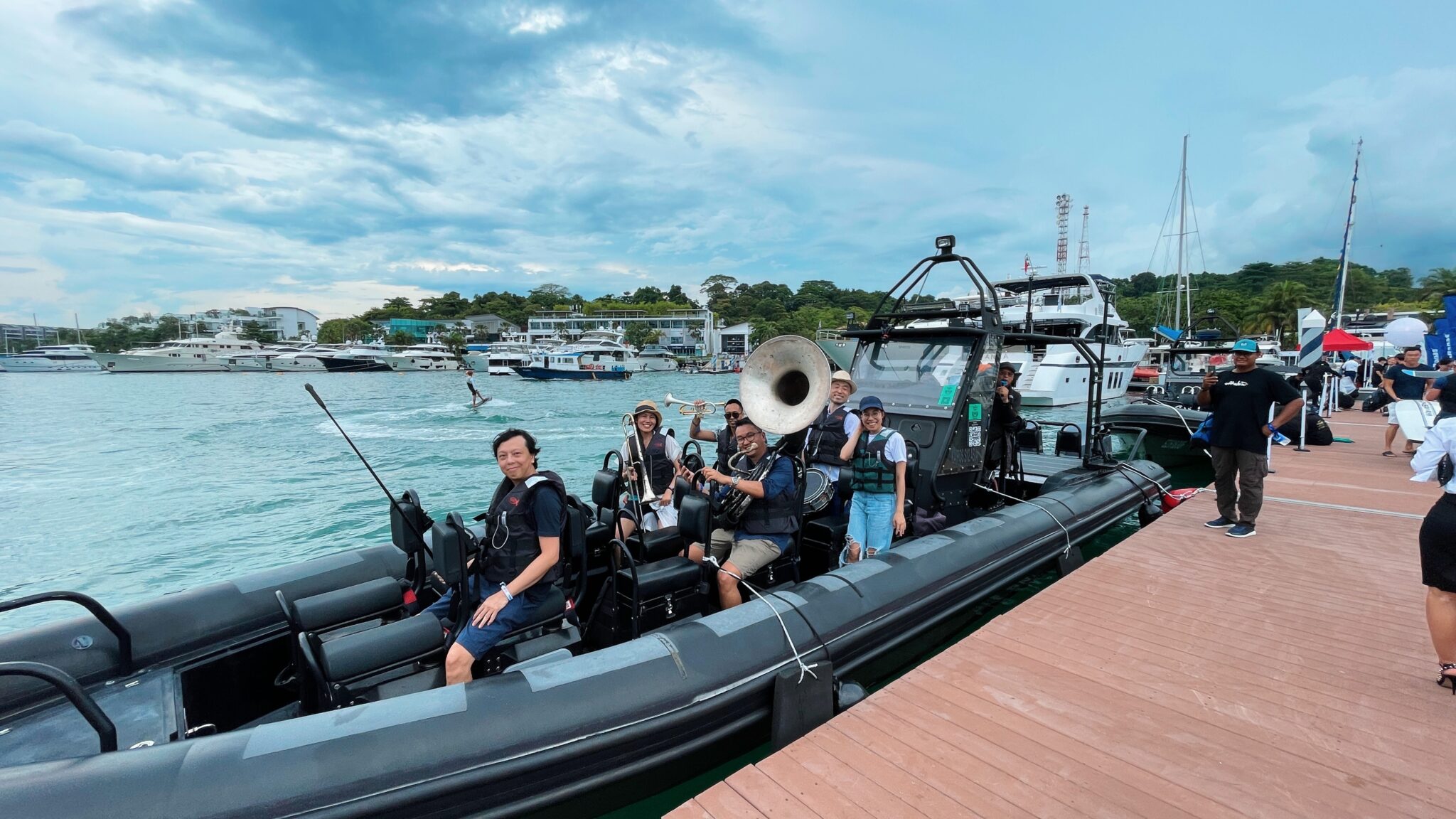 HOME - RHIB RIDES SINGAPORE